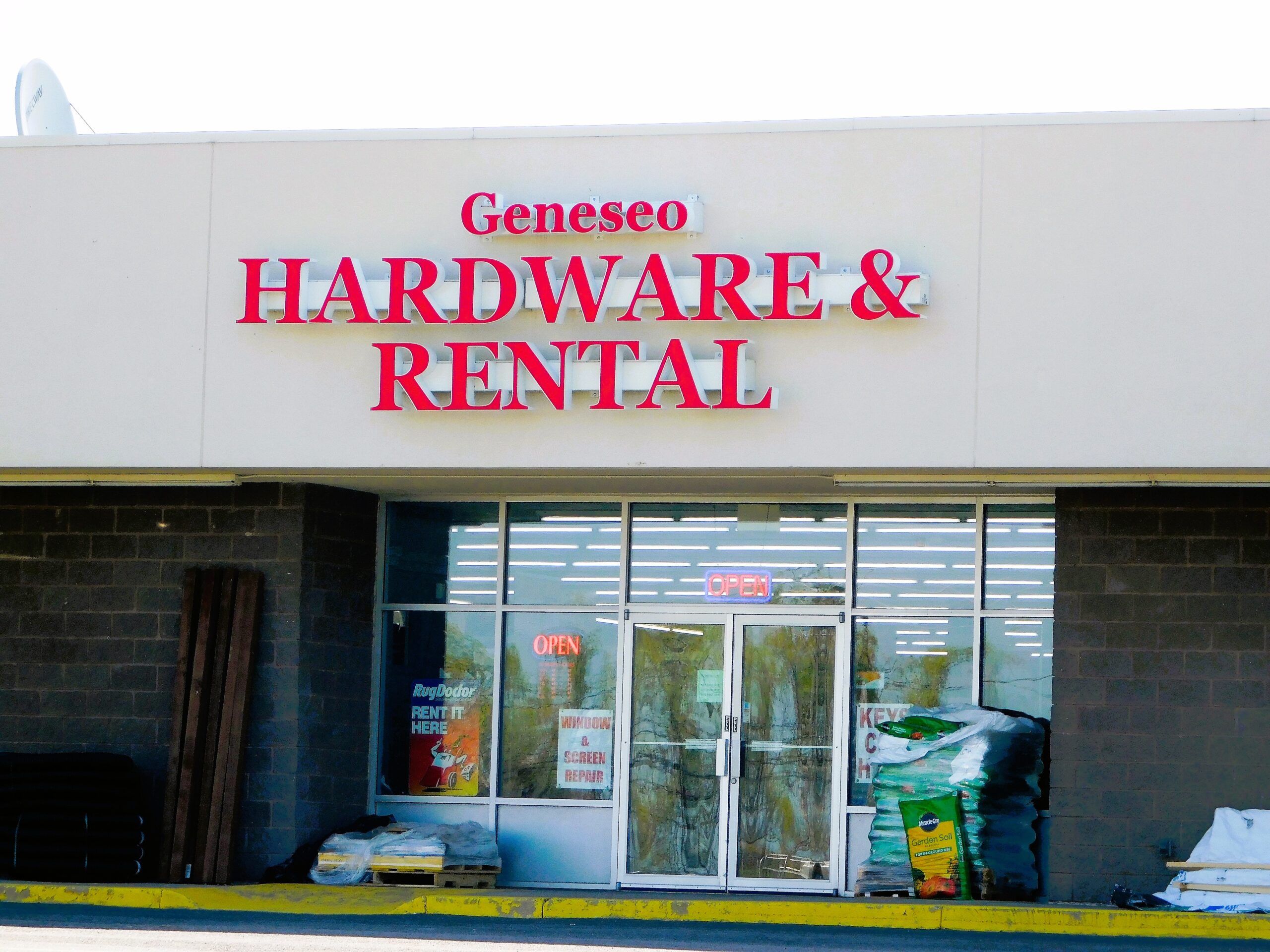 Outdoor | Geneseo Hardware & Rental